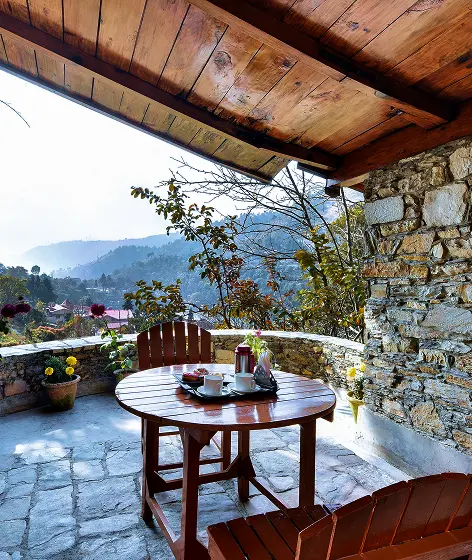 Best Hotels in Bhimtal – Luxury, Comfort & Scenic Views