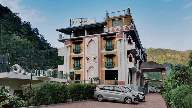 Tiaraa Hotels & Resorts - Your Destination for a Lavish Stay