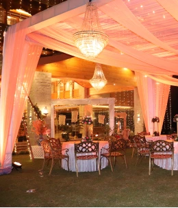 Tiaraa Hotels & Resorts - Your Destination for a Lavish Stay